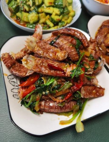 爬虾怎么做好吃_爬虾的做法大全-第1张图片-山城妙识