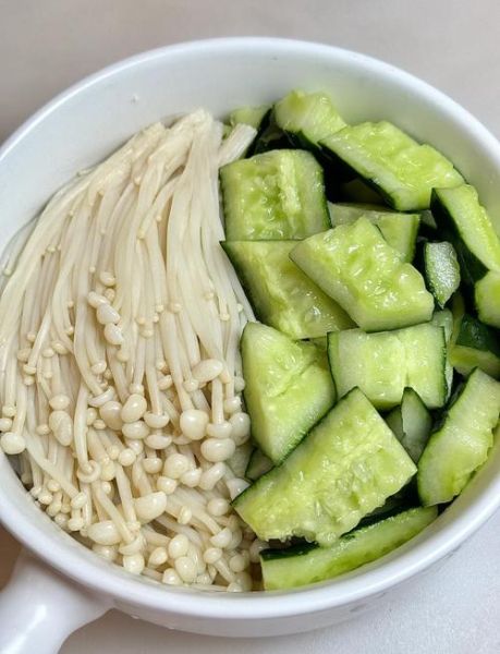 家常凉菜怎么做_凉拌黄瓜的做法步骤-第3张图片-山城妙识