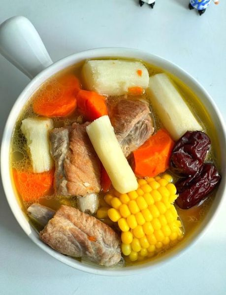 山药炖排骨怎么做_山药炖排骨需要焯水吗-第1张图片-山城妙识