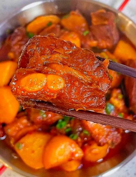 土豆烧排骨怎么做好吃_家常土豆烧排骨做法-第3张图片-山城妙识