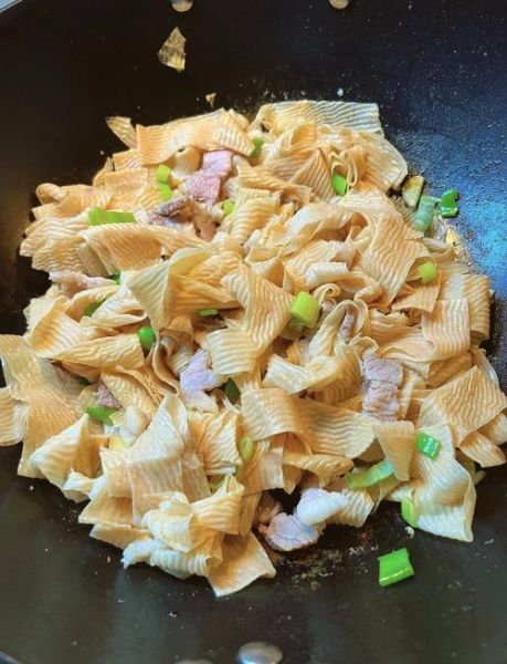 五花肉怎么做好吃_家常五花肉的做法步骤-第3张图片-山城妙识