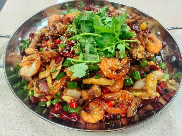 干锅耗儿鱼怎么做_耗儿鱼腌制多久才入味-第1张图片-山城妙识