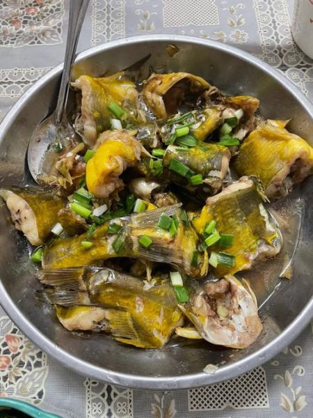 清蒸黄骨鱼怎么做_清蒸黄骨鱼要蒸几分钟-第1张图片-山城妙识