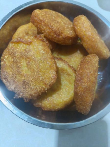 土豆粑粑怎么做_家常土豆粑粑的做法步骤-第1张图片-山城妙识