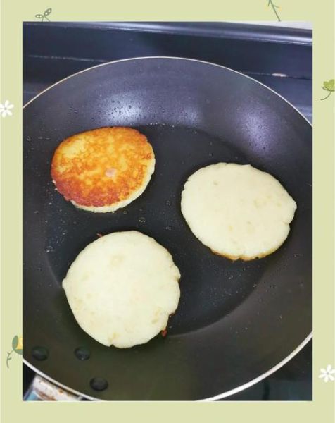 土豆粑粑怎么做_家常土豆粑粑的做法步骤-第3张图片-山城妙识