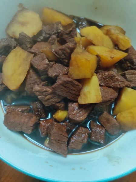 土豆炖牛肉怎么做_土豆炖牛肉家常做法-第2张图片-山城妙识 土豆炖牛肉怎么做_土豆炖牛肉家常做法-第2张图片-山城妙识
