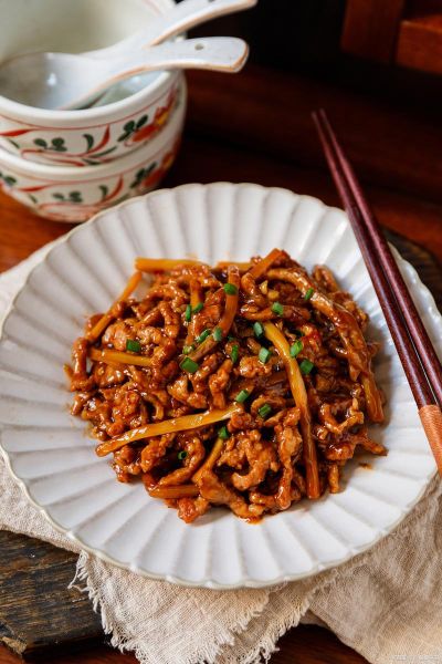 鱼香肉丝怎么做_正宗川味鱼香肉丝做法-第3张图片-山城妙识