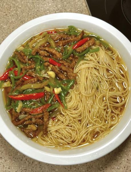 榨菜肉丝面怎么做_榨菜肉丝面家常做法-第3张图片-山城妙识