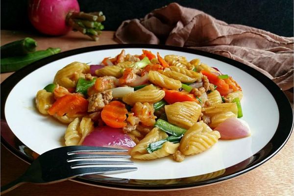 炒猫耳朵的家常做法_猫耳朵怎么炒才劲道-第3张图片-山城妙识