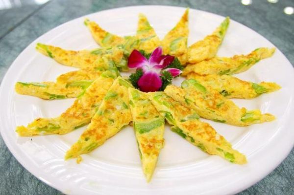 苦瓜煎蛋怎么做_苦瓜煎蛋不苦的做法-第3张图片-山城妙识