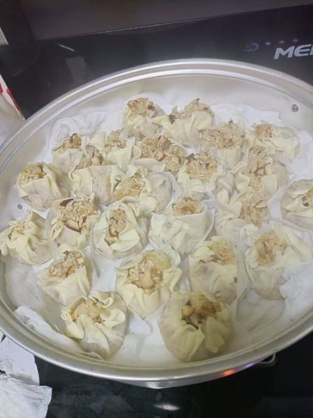 烧麦的家常做法_烧麦皮怎么擀才薄而不破-第3张图片-山城妙识