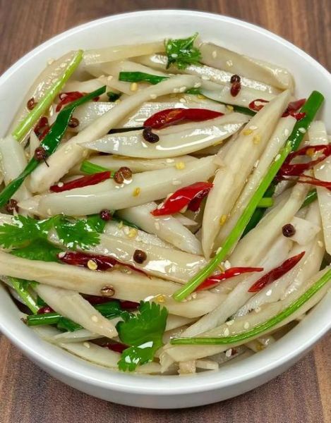 炝藕片的家常做法_藕片怎么炒才脆-第1张图片-山城妙识