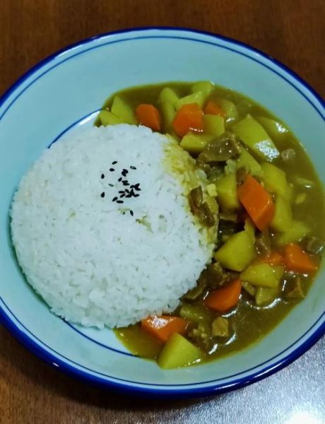 咖喱牛肉怎么做_咖喱牛肉需要炖多久-第3张图片-山城妙识