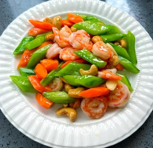 腰果炒虾仁怎么炒才脆_腰果炒虾仁的家常做法-第1张图片-山城妙识