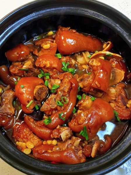 黄豆焖猪脚怎么做_黄豆焖猪脚的家常做法-第2张图片-山城妙识