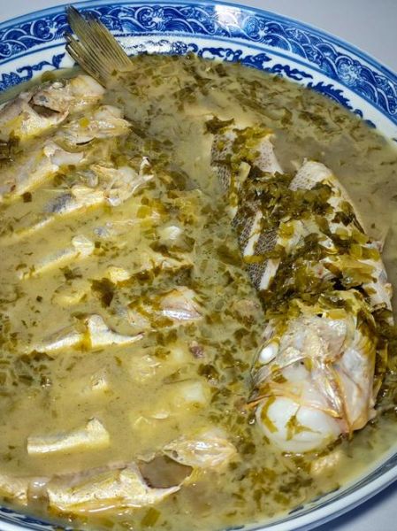 雪菜黄鱼怎么做才正宗_雪菜黄鱼最地道的做法-第3张图片-山城妙识