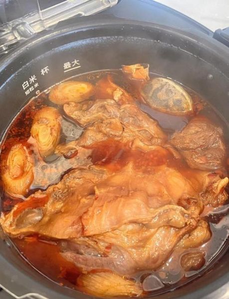 卤牛腱子怎么做_卤牛腱子需要焯水吗-第3张图片-山城妙识