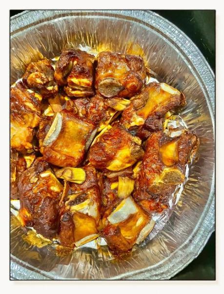 油炸蒜香排骨怎么做_蒜香排骨炸多久才酥脆-第2张图片-山城妙识