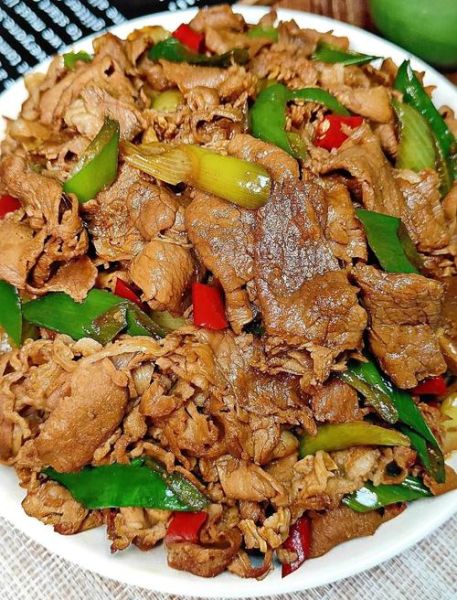 家常爆炒羊肉怎么做_爆炒羊肉去膻技巧-第2张图片-山城妙识