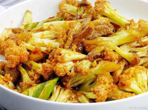 干煸菜花怎么做才脆_干煸菜花要不要焯水-第1张图片-山城妙识