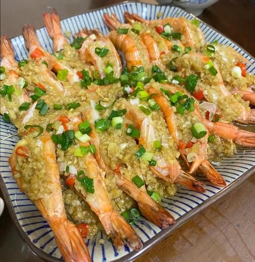 蒜蓉粉丝虾家常做法_蒜蓉粉丝虾怎么做好吃-第2张图片-山城妙识