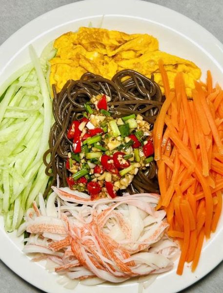 荞麦面怎么煮不糊_荞麦面凉拌酱汁怎么调-第1张图片-山城妙识