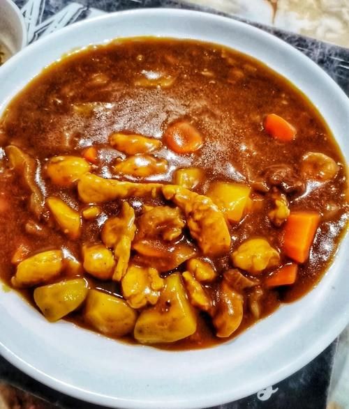 咖喱怎么做才好吃_正宗日式咖喱做法-第2张图片-山城妙识