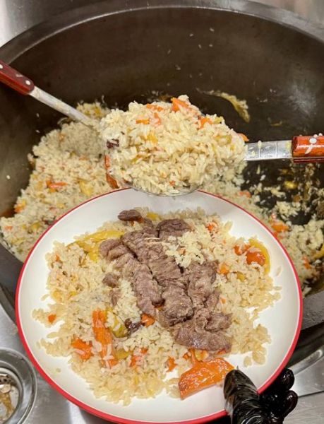 新疆手抓饭怎么做_正宗做法步骤-第3张图片-山城妙识