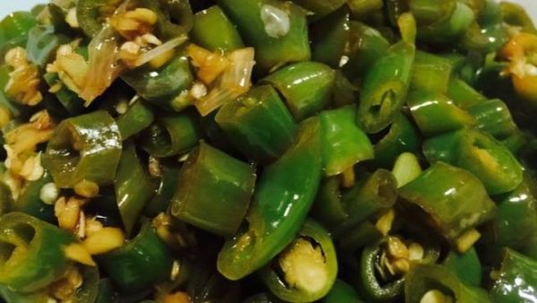 醋辣椒怎么腌制才脆_家常醋辣椒做法步骤-第3张图片-山城妙识