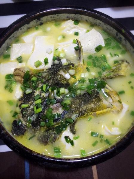 昂公鱼汤怎么炖不腥_昂公鱼汤做法步骤详解-第3张图片-山城妙识