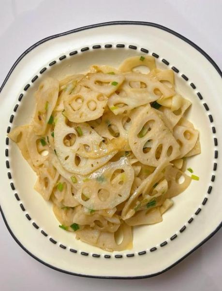 炒藕片怎么炒好吃_家常炒藕片的做法-第1张图片-山城妙识