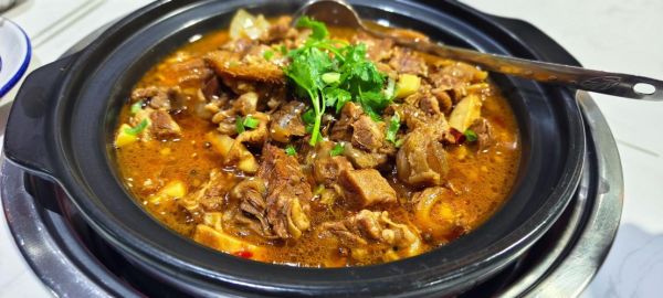 筋头巴脑怎么炖才软烂_筋头巴脑需要焯水吗-第2张图片-山城妙识