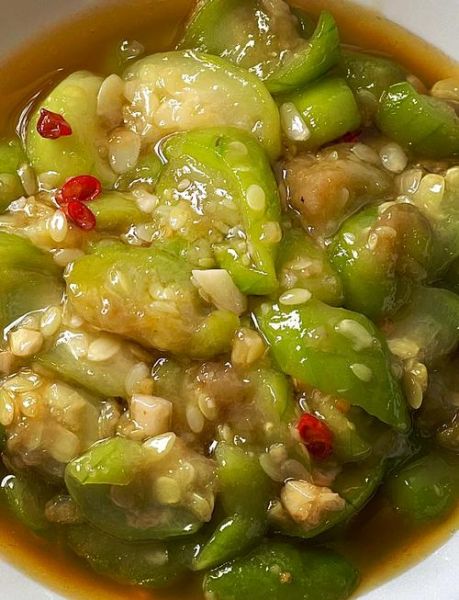 素炒丝瓜怎么炒才翠绿_丝瓜要不要焯水-第1张图片-山城妙识