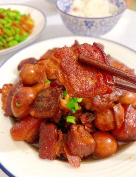 红烧肉怎么做法视频_红烧肉最正宗的做法-第1张图片-山城妙识