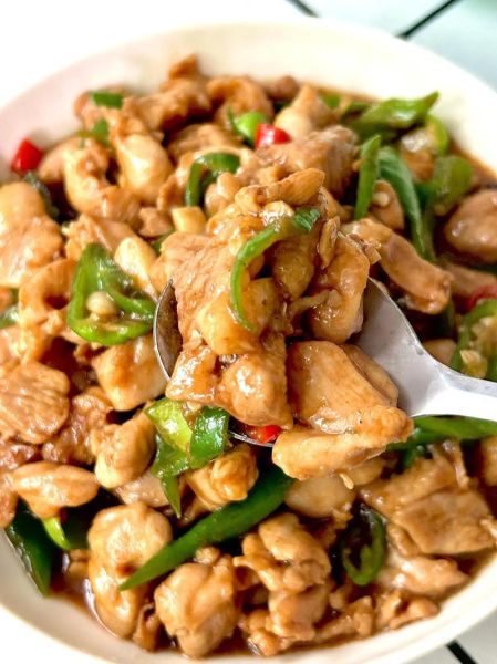 炒鸡腿怎么做好吃_家常炒鸡腿做法-第1张图片-山城妙识 炒鸡腿怎么做好吃_家常炒鸡腿做法-第1张图片-山城妙识