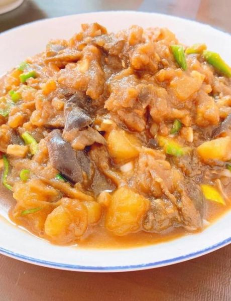 茄子土豆泥怎么做才好吃_家常做法步骤详解-第1张图片-山城妙识