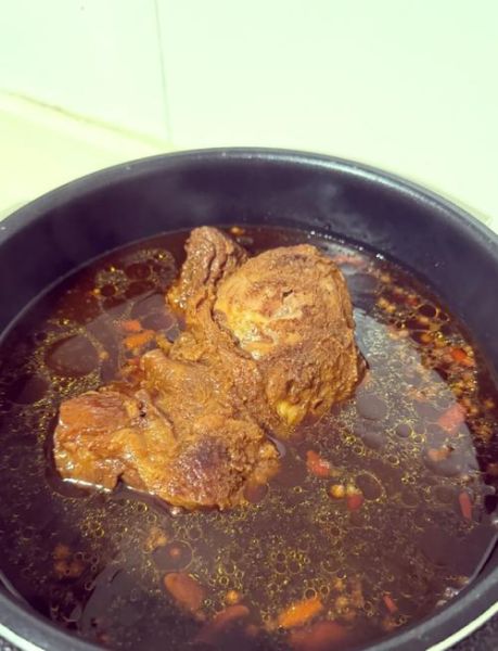 牛腱子怎么炖才软烂_牛腱子高压锅做法-第1张图片-山城妙识