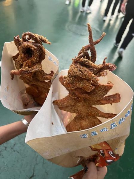 轰炸大鱿鱼怎么做_轰炸大鱿鱼做法步骤-第2张图片-山城妙识