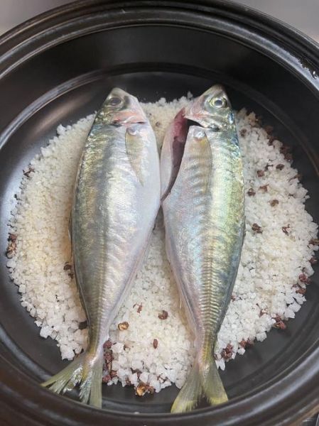 盐焗鱼怎么做_盐焗鱼用哪种鱼最好-第1张图片-山城妙识 盐焗鱼怎么做_盐焗鱼用哪种鱼最好-第1张图片-山城妙识