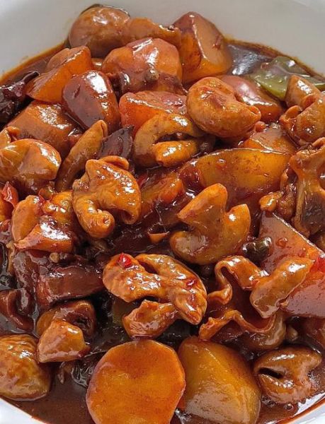 四川红烧肥肠怎么做_正宗川味肥肠做法-第1张图片-山城妙识