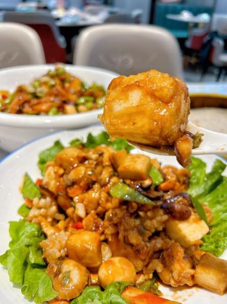 八珍豆腐家常做法_八珍豆腐需要哪些食材-第1张图片-山城妙识