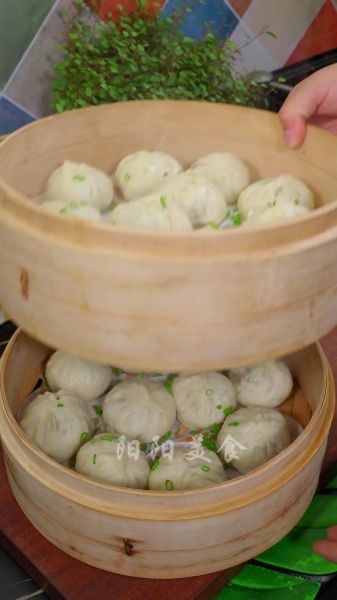 小笼包皮薄汤多怎么做_正宗配方视频教程-第3张图片-山城妙识