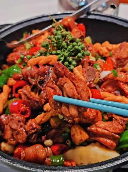 干锅鸡怎么做好吃_干锅鸡的家常做法步骤-第3张图片-山城妙识