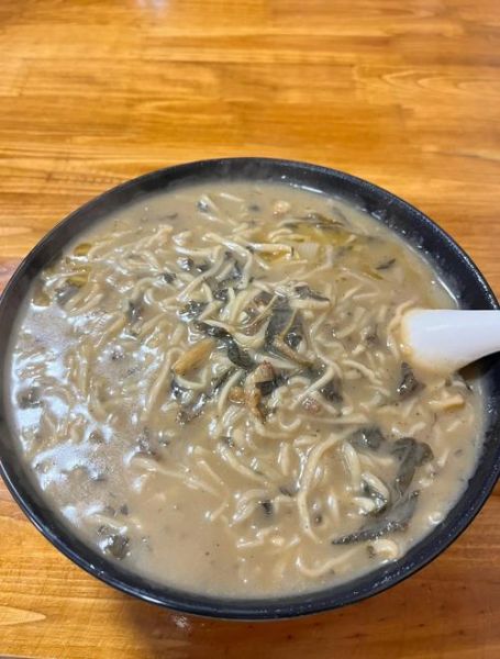 芝麻叶面条怎么做_芝麻叶面条的家常做法-第1张图片-山城妙识