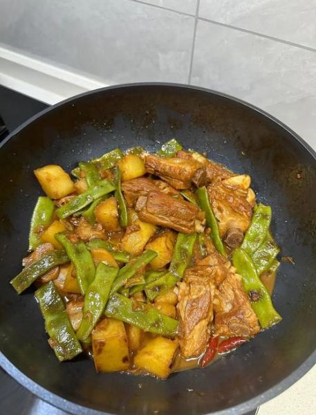 豆角排骨怎么做好吃_家常豆角排骨做法大全-第2张图片-山城妙识