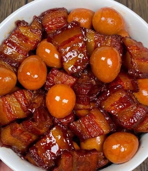 红烧肉怎么做才好吃_家常红烧肉简单做法-第1张图片-山城妙识