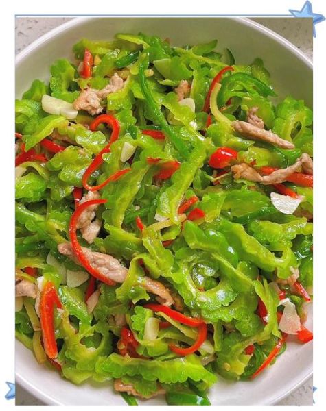 苦瓜炒肉片怎么做不苦_苦瓜炒肉片家常做法-第1张图片-山城妙识