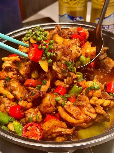 干锅鸡怎么做_干锅鸡的家常做法-第2张图片-山城妙识