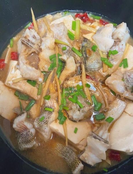 鲈鱼炖豆腐怎么做_鲈鱼炖豆腐的家常做法-第2张图片-山城妙识 鲈鱼炖豆腐怎么做_鲈鱼炖豆腐的家常做法-第2张图片-山城妙识