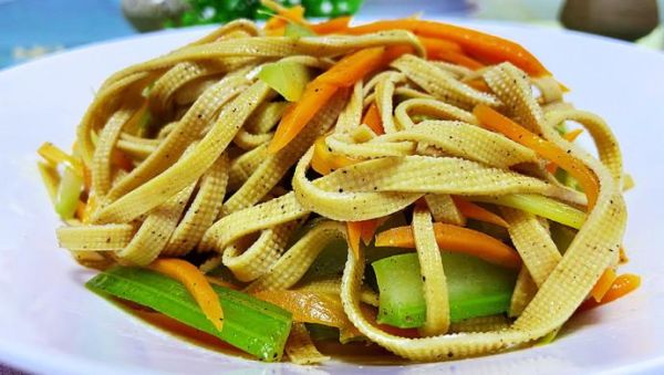 爆炒干丝怎么做_干丝炒多久才入味-第2张图片-山城妙识